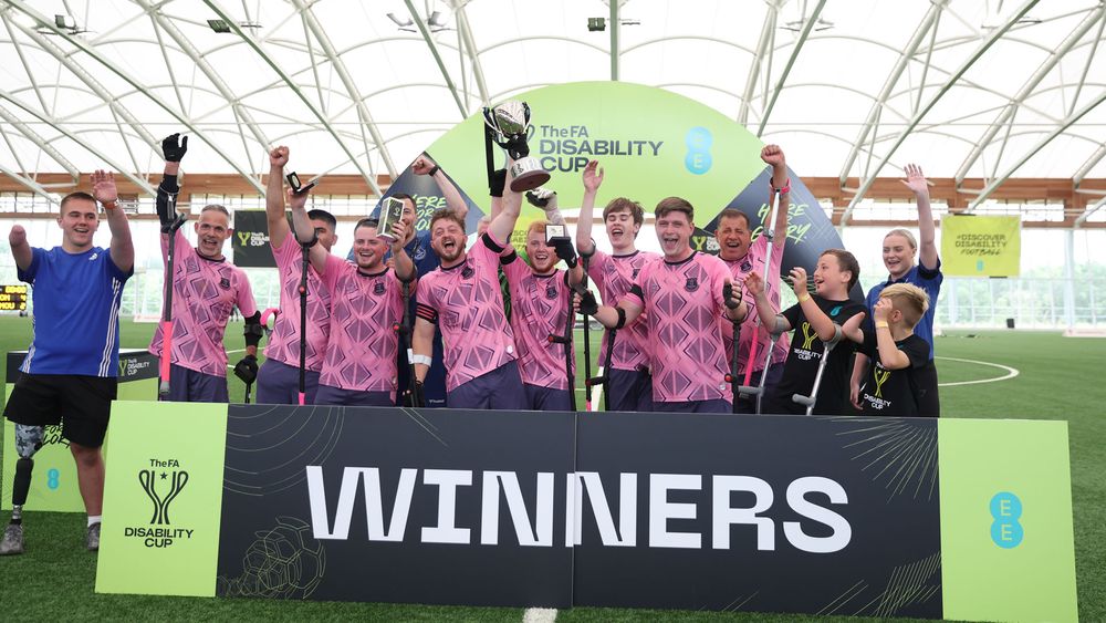 Everton in the Community - Everton Amputee Heroes On Glorious FA Cup Win